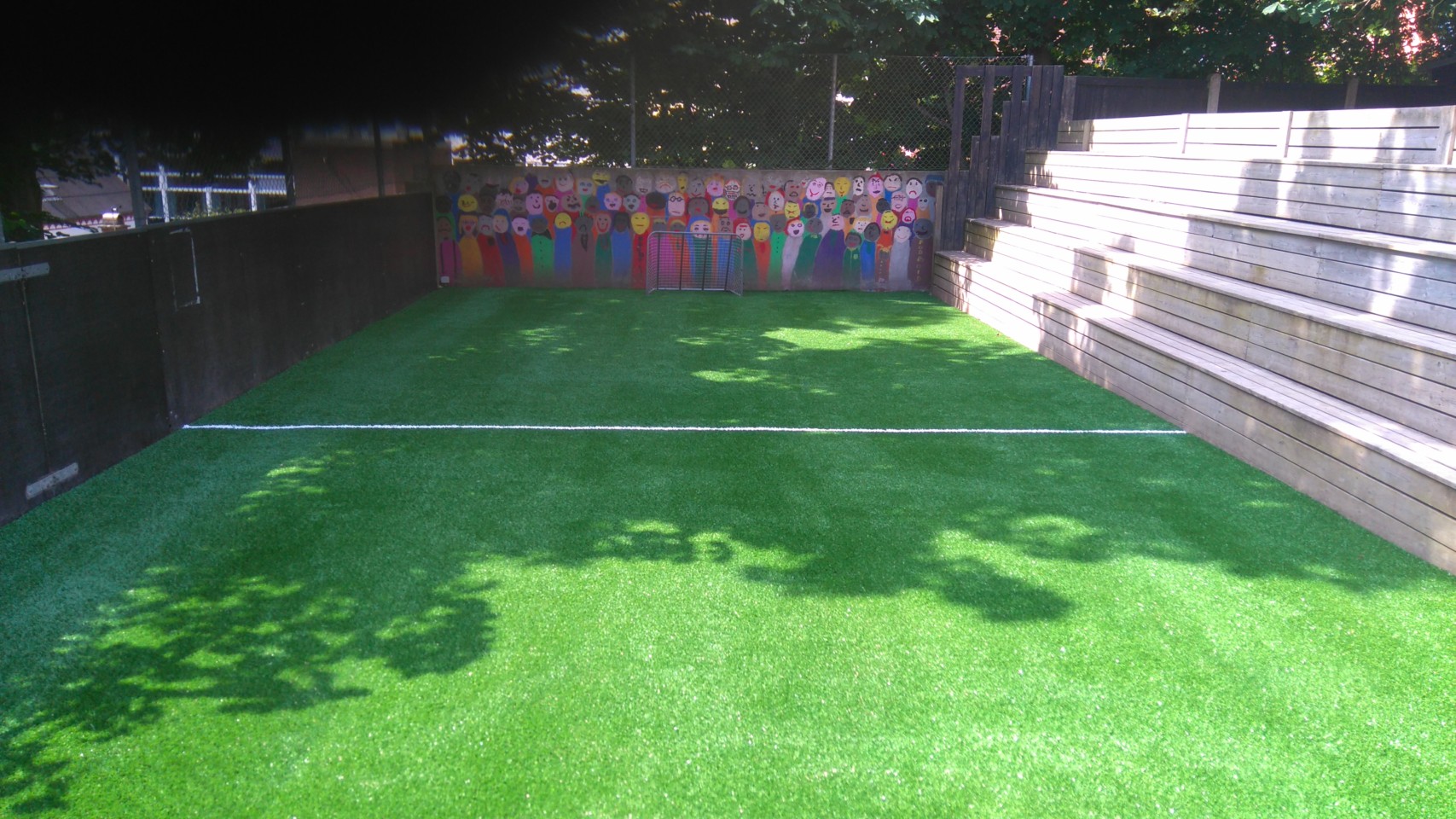 Kunstgræs på multibane / renovering af fodboldbane på skole i Viborg